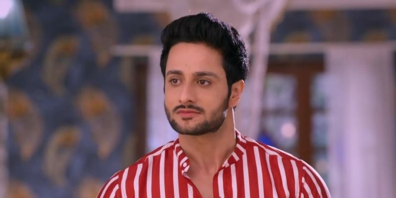SAVI THAKUR BIOGRAPHY | Trendybio